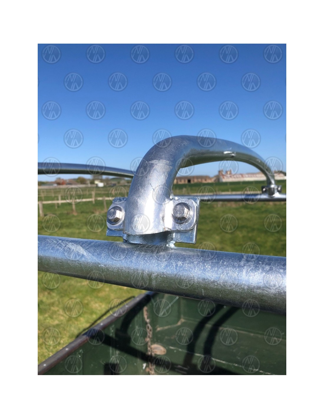 Land Rover Defender 90" Heavy Duty Hoops